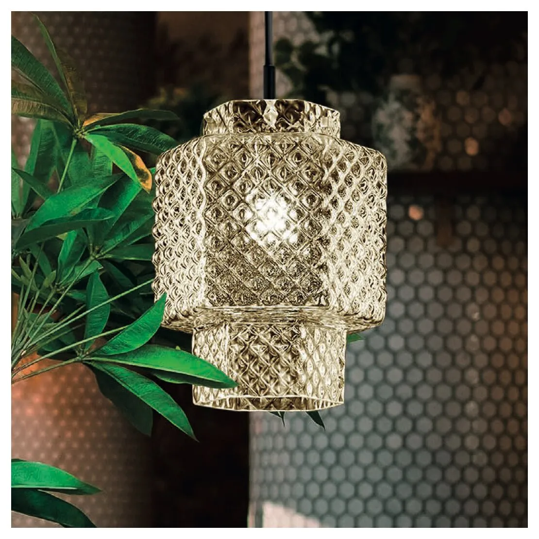 Suspended lamps, hanging and pendant lamps